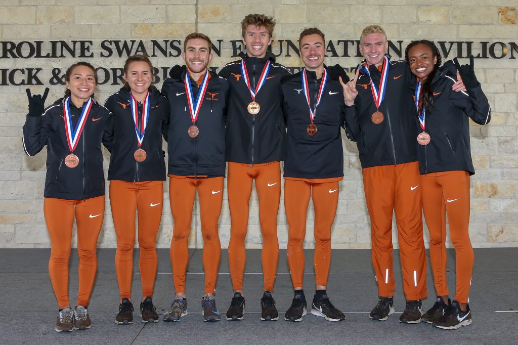 Texas Cross Country qualifies for NCAA Championships - Trackalerts.com ...