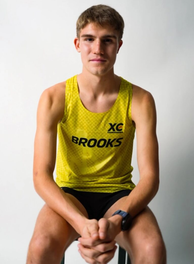 Jackson Spencer Breaks Away Late to Win HOKA HS Boys Championship Mile ...